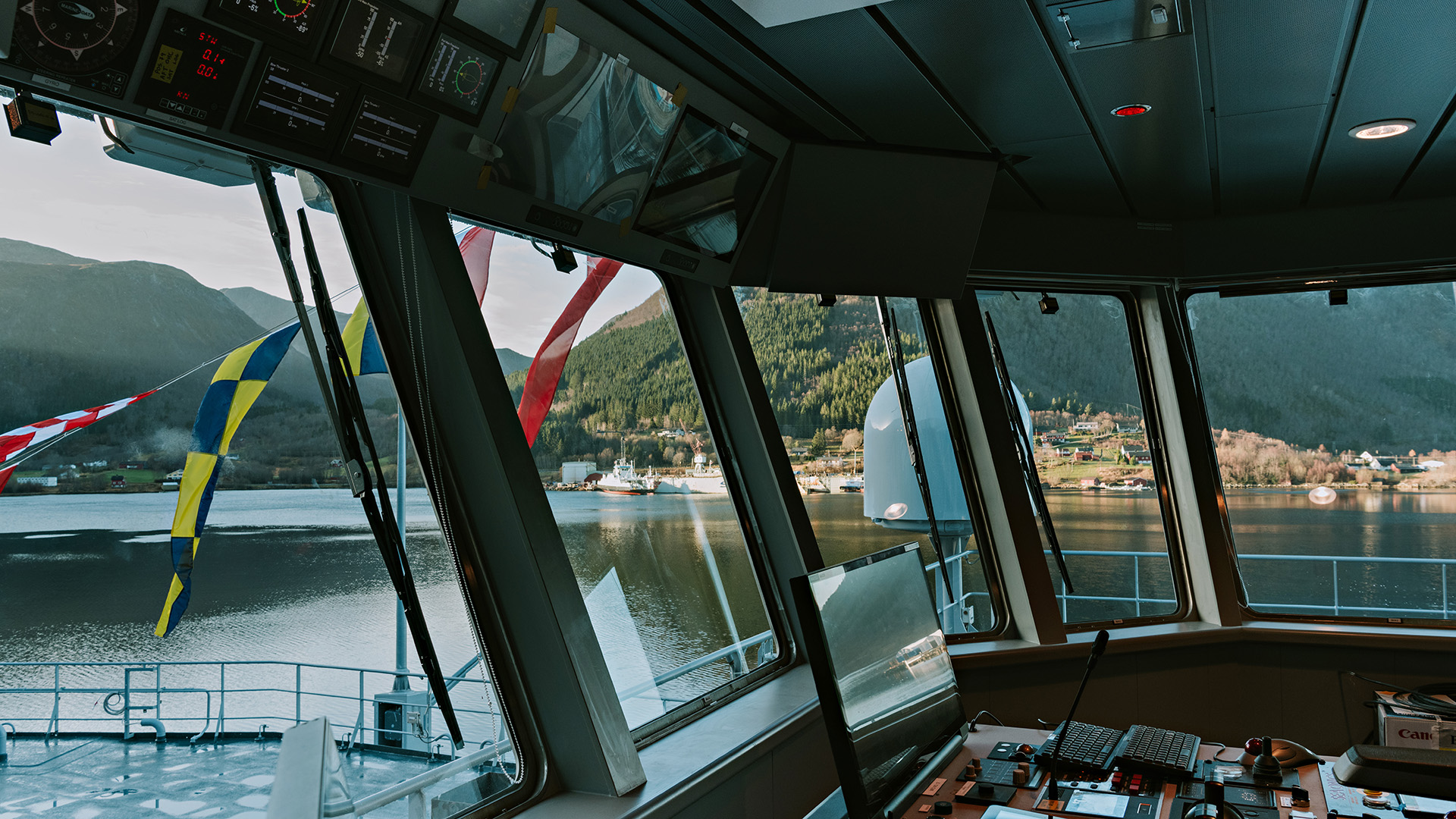 KV Jan Mayen er døpt